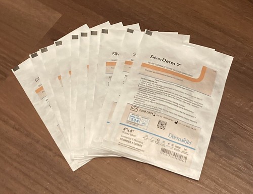 DermaRite SilverDerm 7 Antimicrobial Contact Silver Dressing - 4 x 4 ...