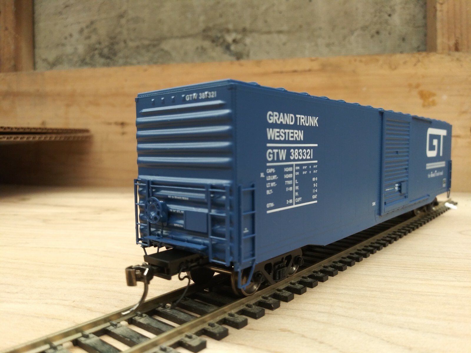 InterMountain Grand Trunk Western 60' Ps-1 Single Door Boxcar 46906 GTW ...