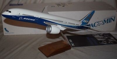 Pacific Miniatures PacMin Boeing 787 Dreamliner Desk Model Airplane ...