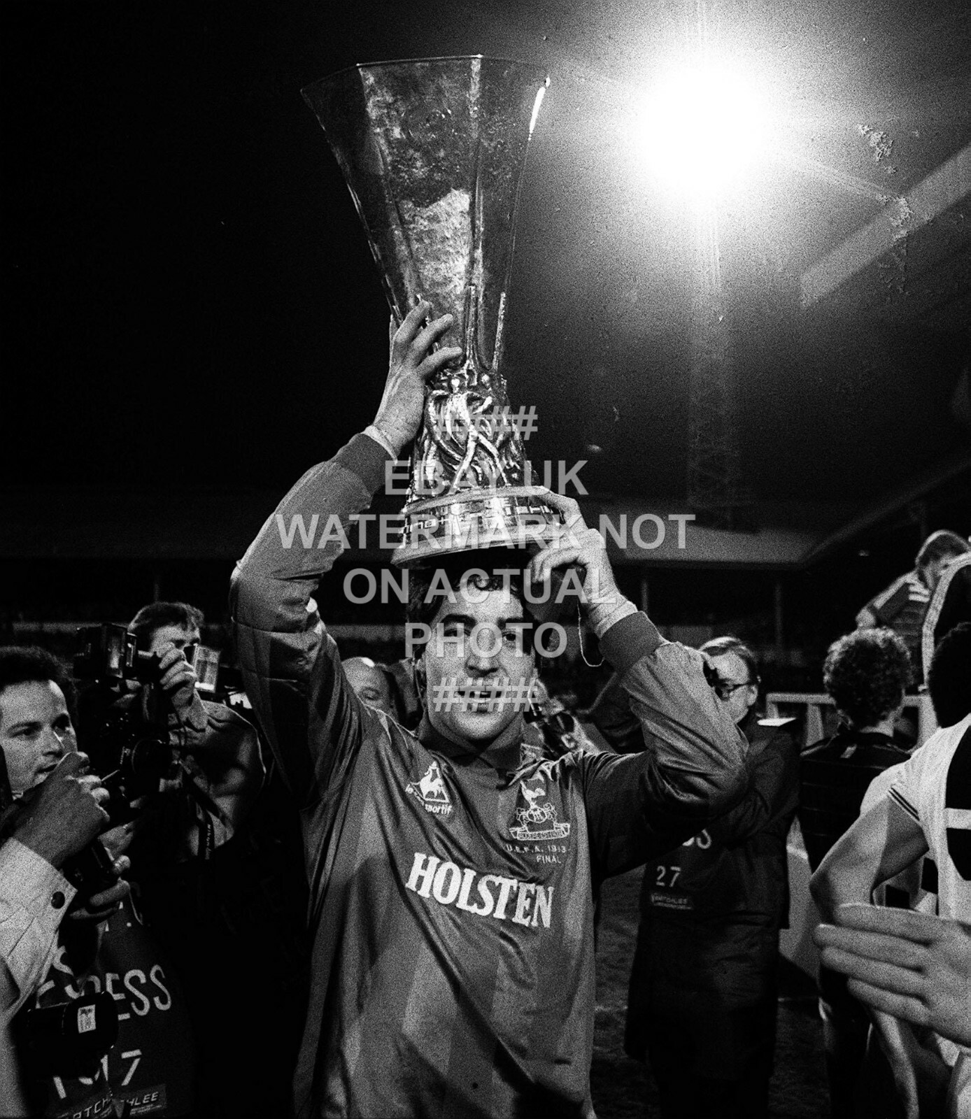 1984 UEFA CUP TONY PARKS TROPHY PHOTO TOTTENHAM SPURS WHITE HART LANE ...