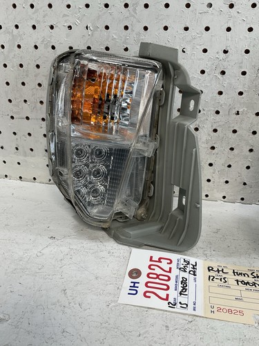 2012 2015 TOYOTA PRIUS LEFT & RIGHT SIDE TURN SIGNAL LIGHT PAIR OEM | eBay