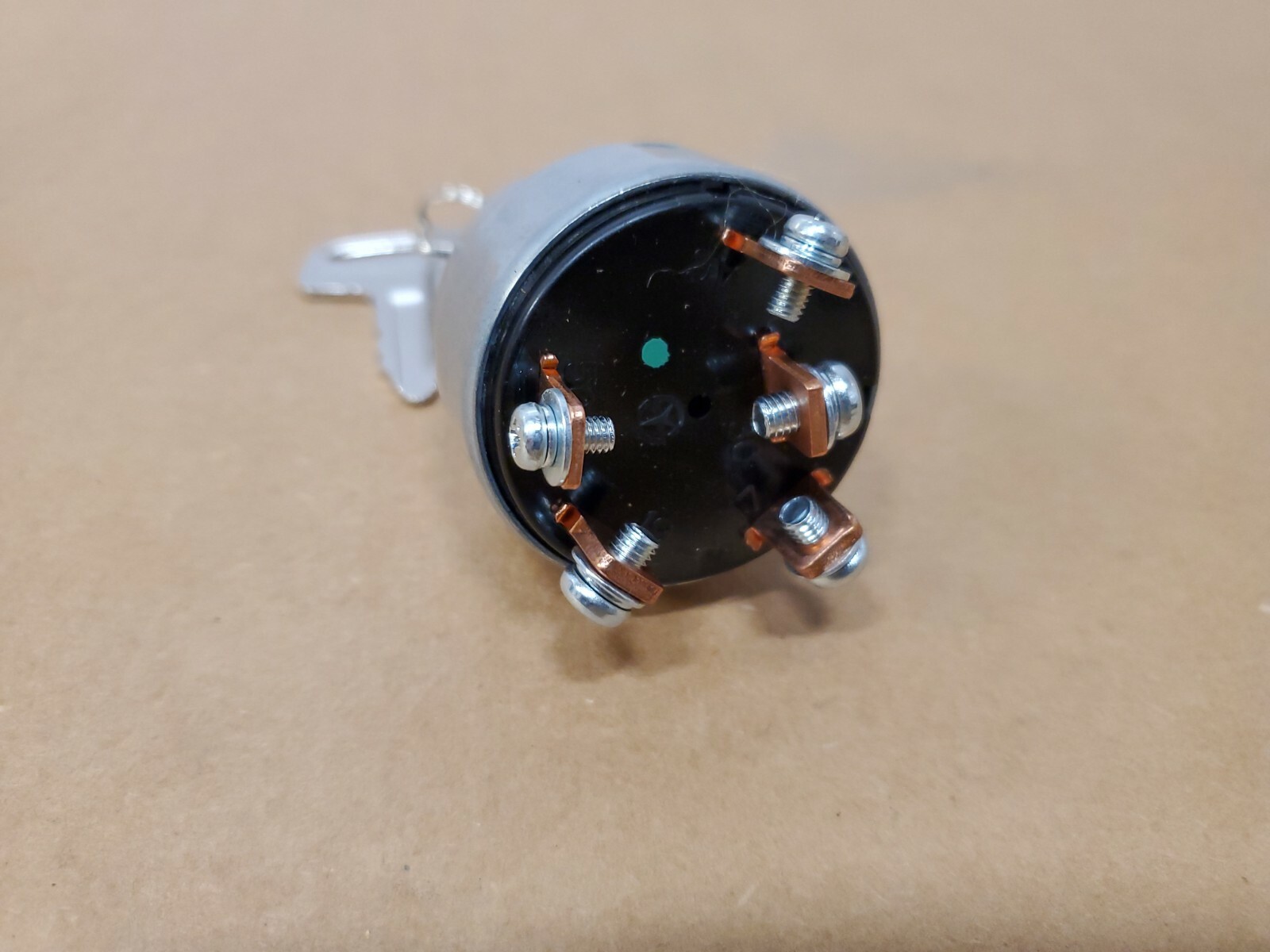 OEM Genuine Kubota Key Switch 1E013-63591 -R24 | eBay