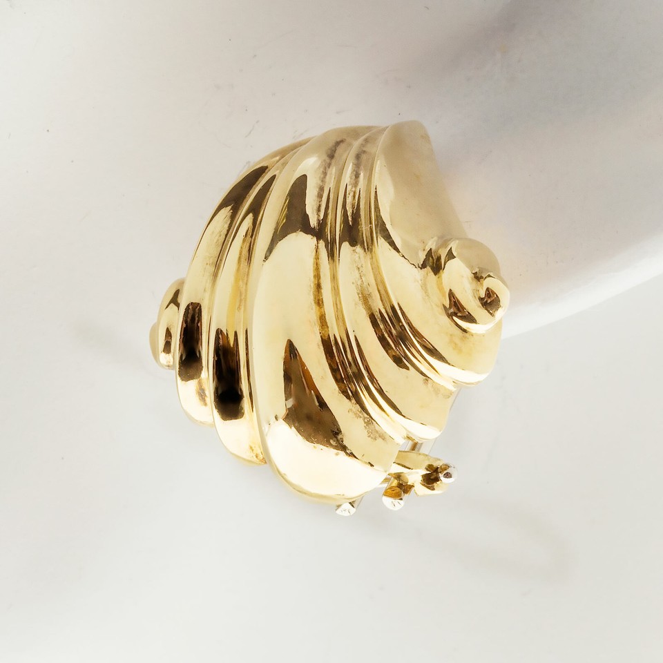 Estate Solid 18k Yellow Gold Italian Wave Design Clip Post Earrings | eBay