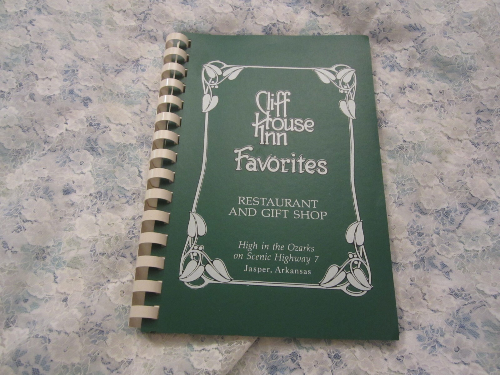 Vintage 1992 Spiral Cliff House Inn Favorites Cookbook, Jasper AR ...