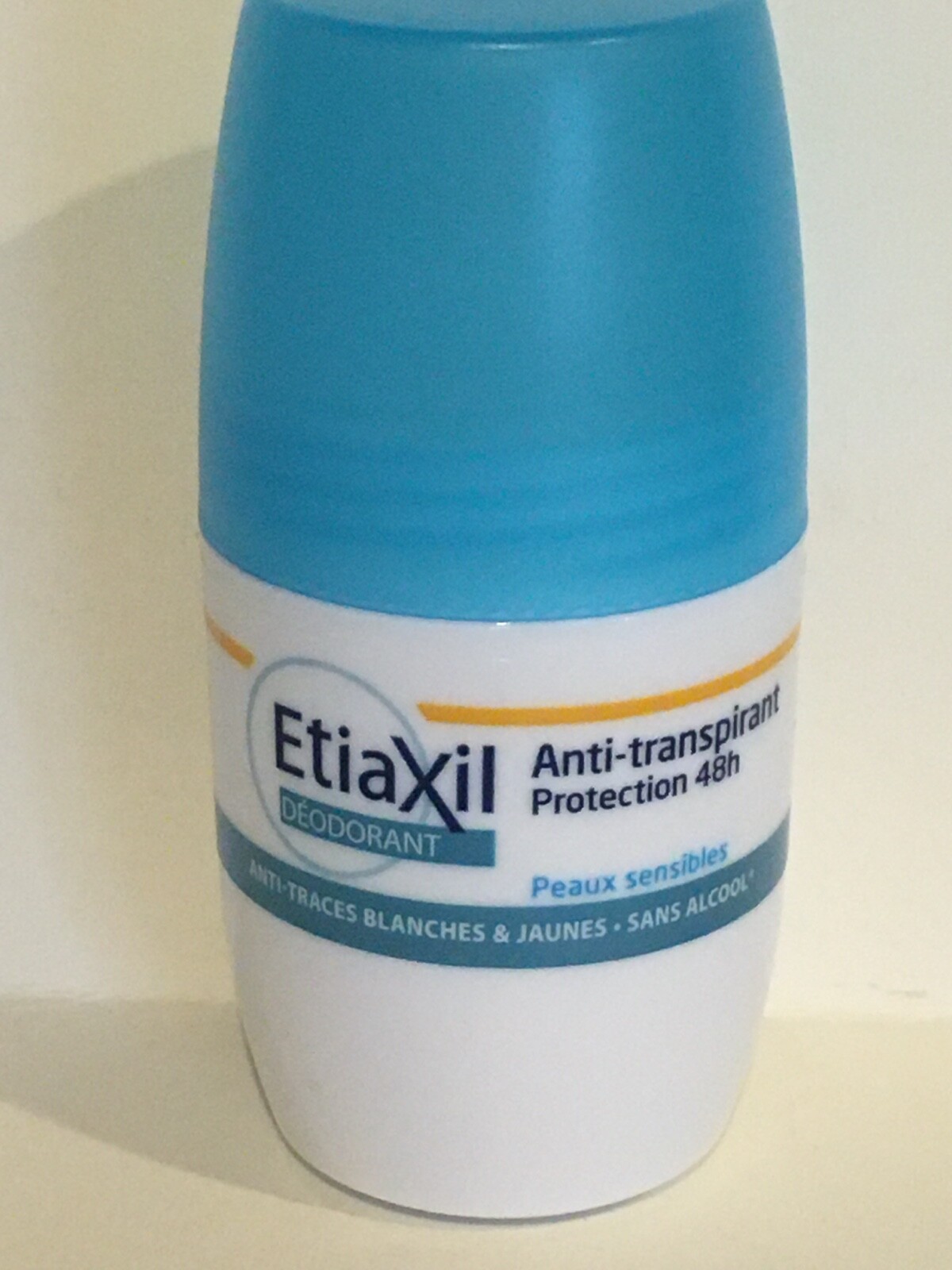 Etiaxil Anti-Perspirant Deodorant 48h Roll-on Sensitive Skin Anti ...