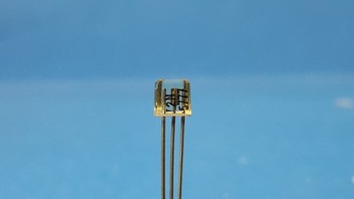 One Pc- Phototransistor, 2N5777 | eBay