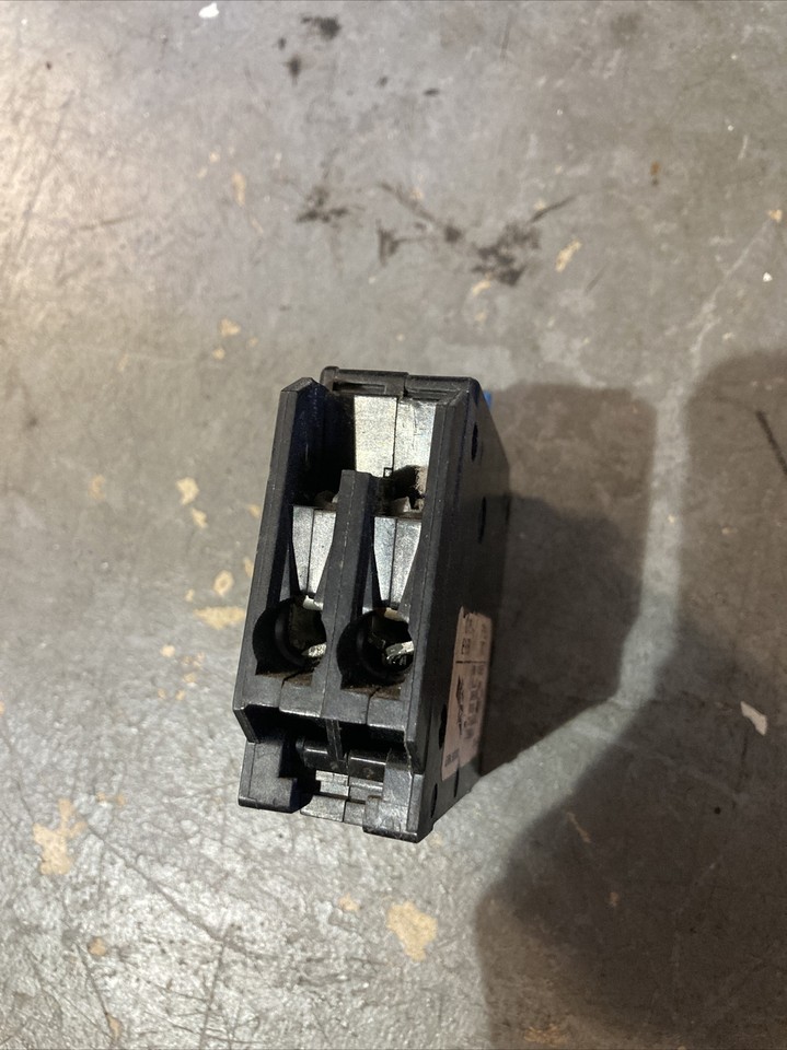 One Bryant Westinghouse BD15-15 Type BRD BD1515 Tandem Twin 1 Pole 15 A ...