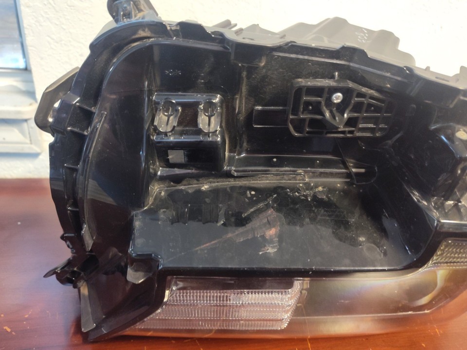 2024 2025 2026 TOYOTA TACOMA RIGHT PASSENGER SIDE HEADLIGHT LED OEM ...