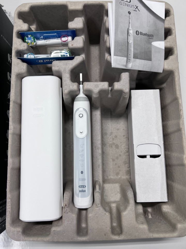 Oral-B GENIUS X New Electric Toothbrush (OPEN BOX) w/CHARGING CASE ...