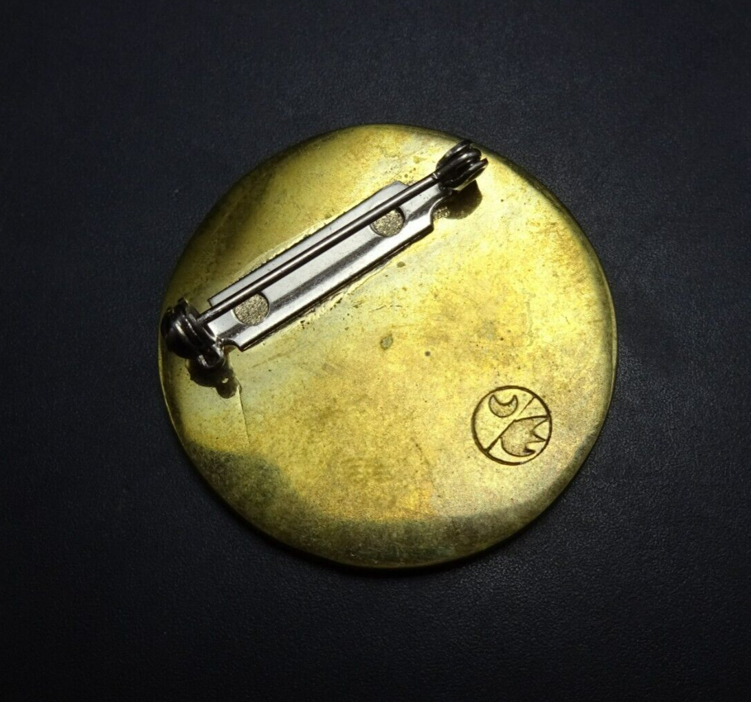 Andrew Shows & Turza Wells HAND CARVED BEAR INLAY PIN/BROOCH set in ...