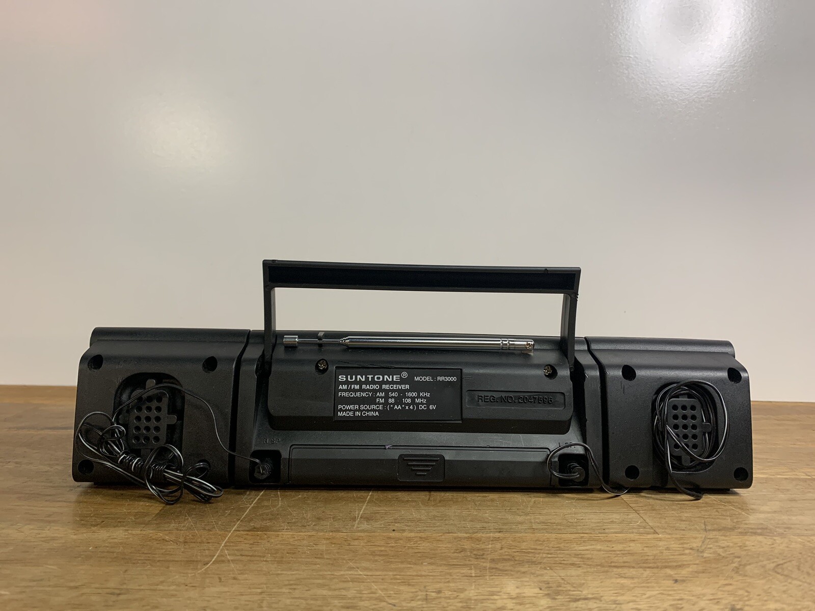 Suntone AM/FM Radio Receiver Model RR3000 Portable Mini Boombox Radio ...