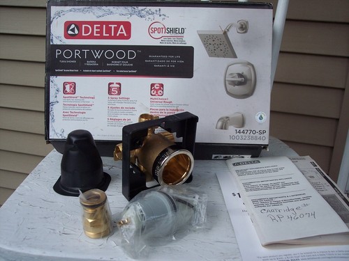 DELTA Tub & Shower Rough in Body with New Valve Cartridge 13/14 Series ...