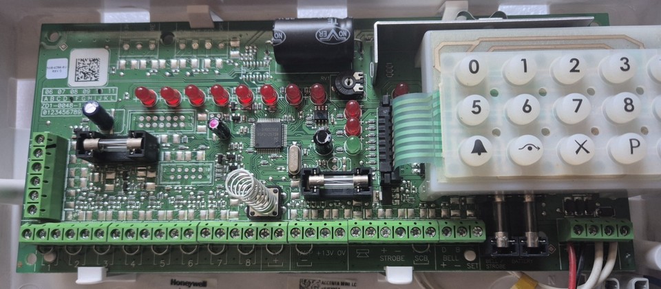 ADE / Honeywell Optima Compact / Accenta Intruder / Burglar Alarm ...