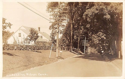 REDDING RIDGE, CT ~ STREET VIEW, HOMES, RPPC ~ c 1920's | eBay