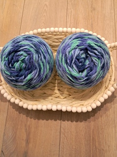 Aldi So Crafty Rainbow Yarn Blue/ Green 2 x 200g Cakes 80% Acrylic 20% ...