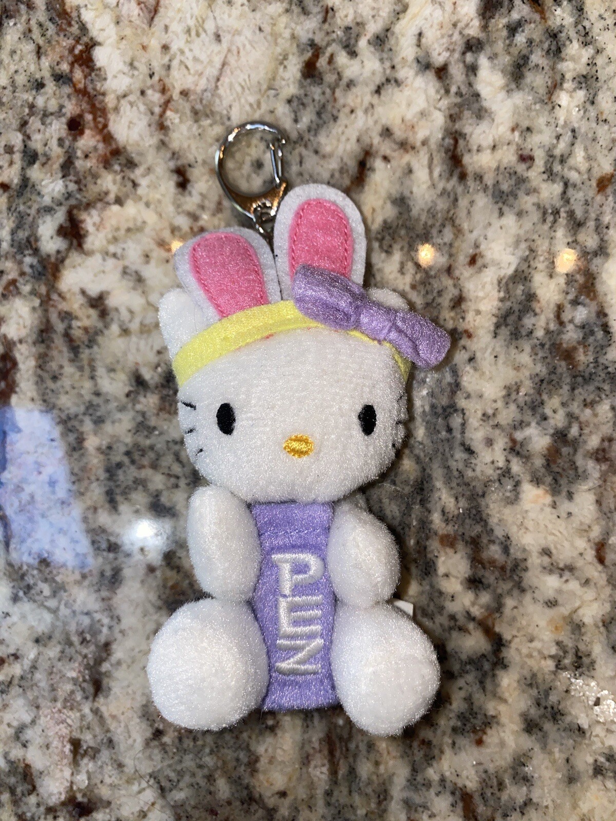 PEZ/SANRIO HELLO KITTY Dispenser plush/stuffed head arms keychain clip ...