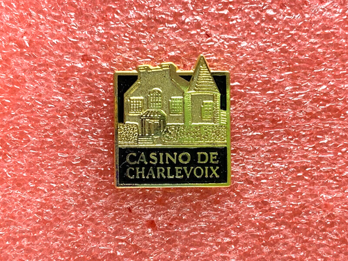 T31 Pins CASINO DE CHARLEVOIX Canada Quebec Vintage lapel pin Badge | eBay