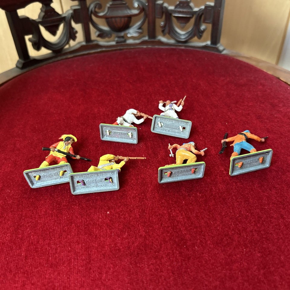 BRITAINS DEETAIL SET 6 APACHES ON FOOT TOY SOLDIERS | eBay UK