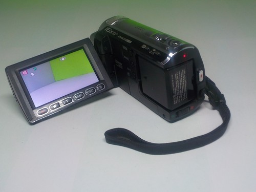 Panasonic HDC-TM10 Full HD High Definition Digital Camcorder , battery ...