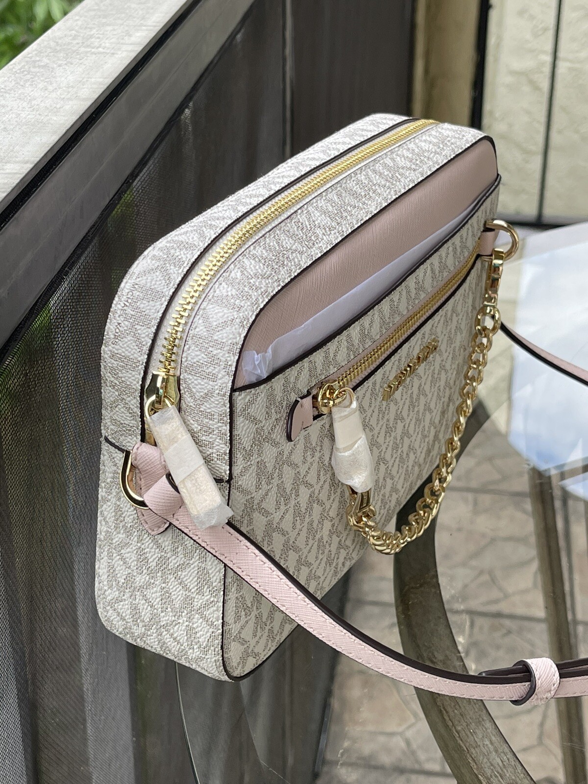 Michael Kors PVC Crossbody Bag Handbag Messenger Shoulder Purse Vanilla ...