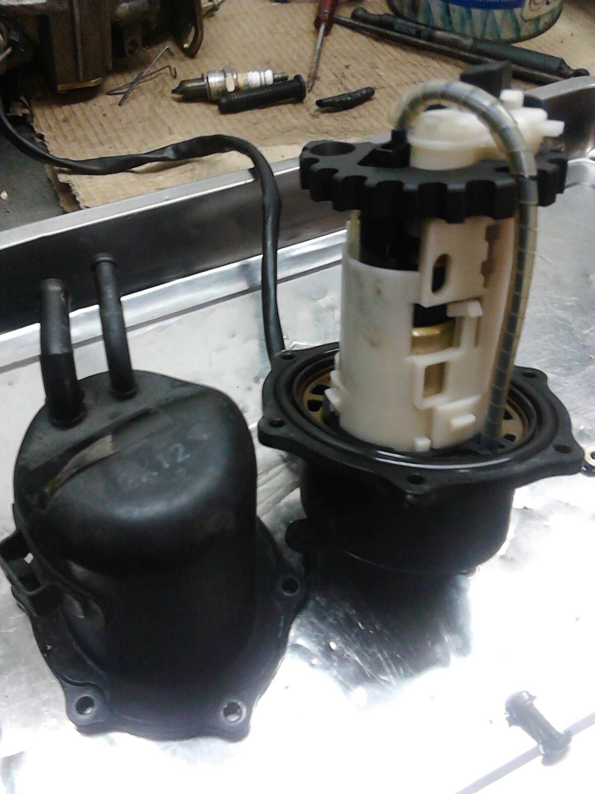 03 11 Bomba de gasolina nueva new Honda XL 1000 SD01E Varadero fuel ...