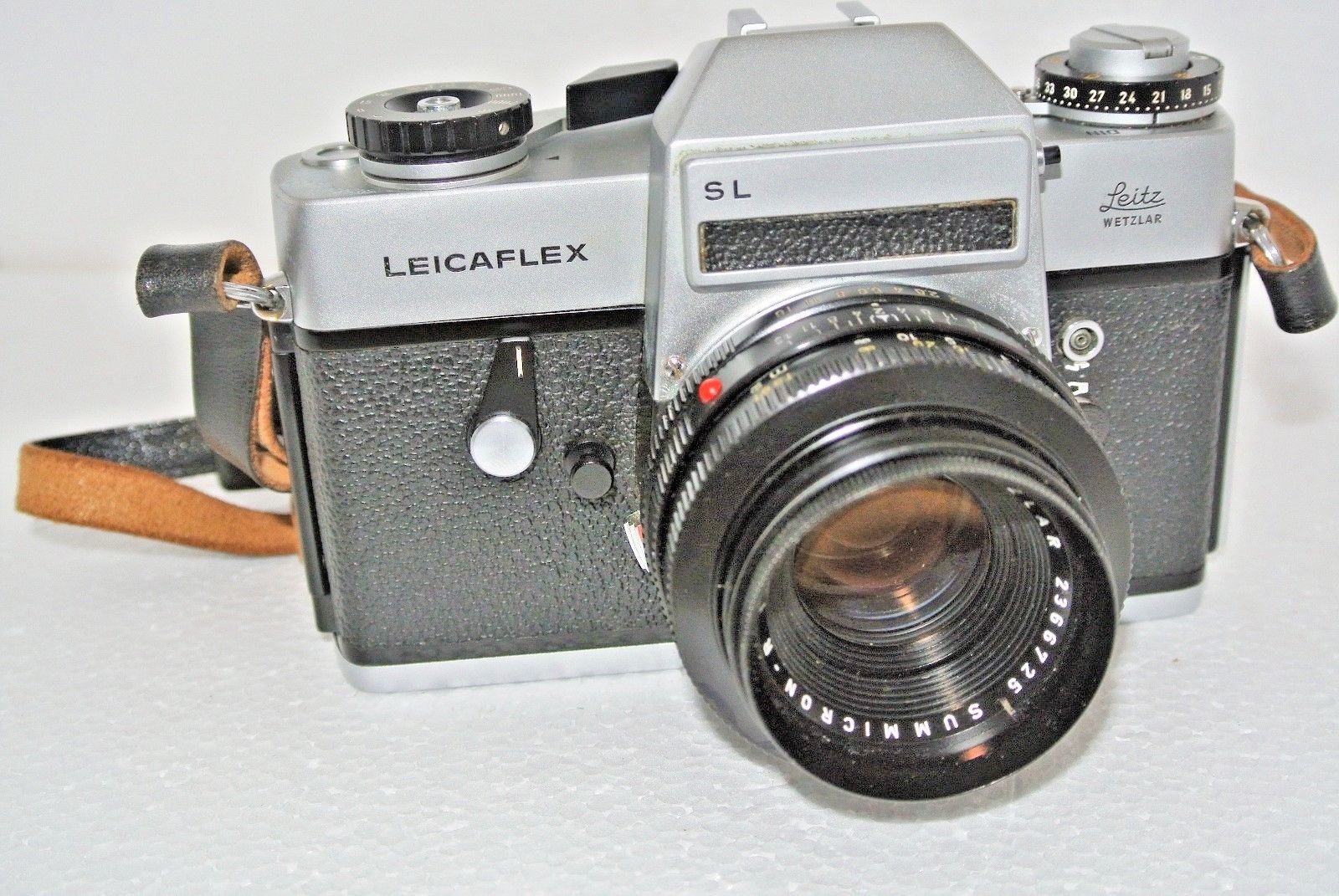 Stock # 817 Leicaflex SL Film Camera With 4 Lenses Extension Tube Hoods ...
