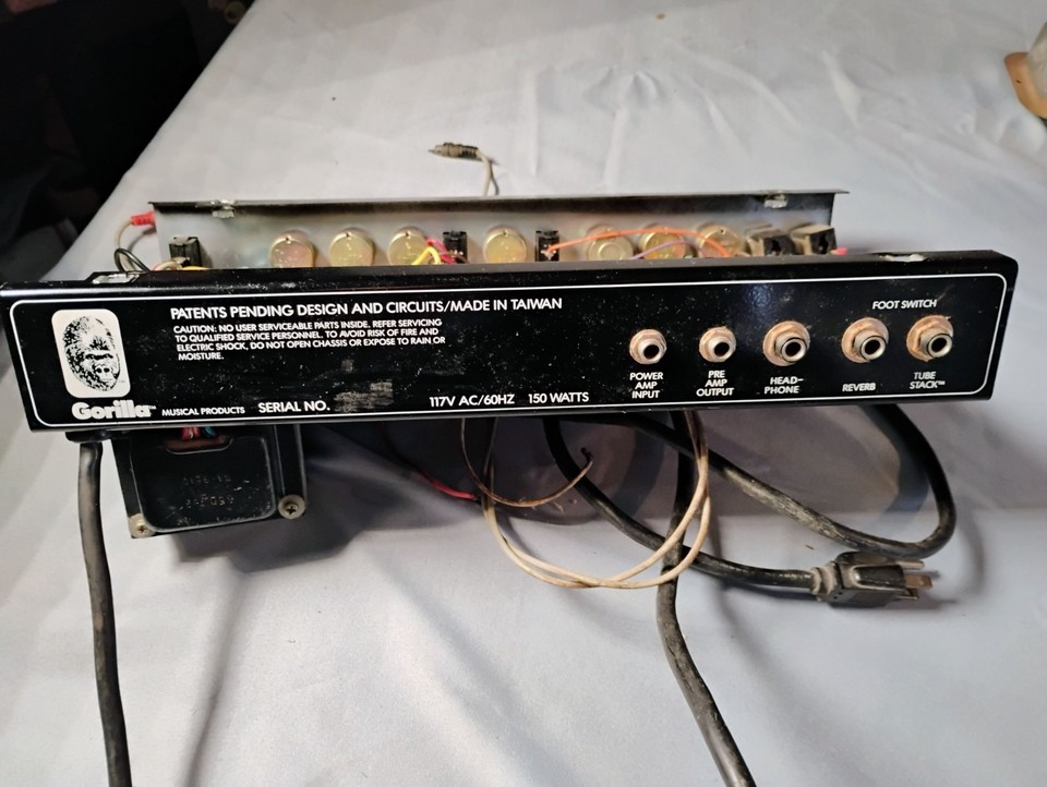 Gorilla GG80 Amplifier Part Input panel / Power Supply - Powers up with ...