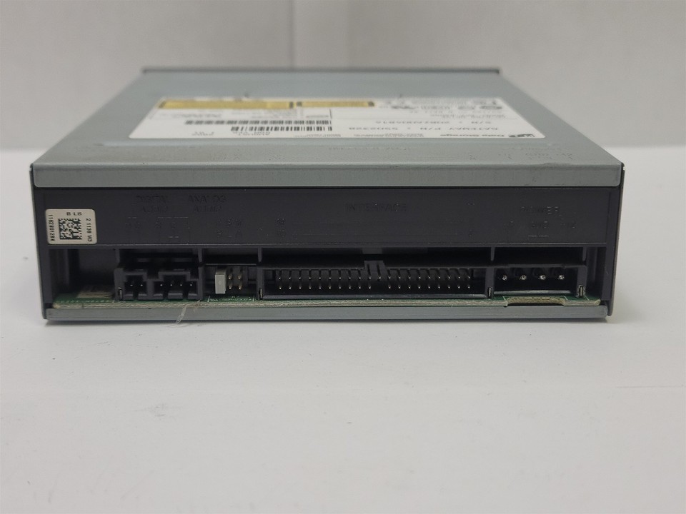 LG / Hitachi GCE-8400B CD-R/RW 5.25" Drive, PATA/IDE/40-Pin, tested w ...