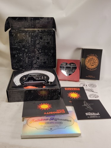 The Schmoyer Sundial Model From Curiosity Box By V Sauce Tells Clock ...