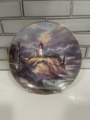 The Danbury Mint Lighthouse Plate Cliffside Star | eBay
