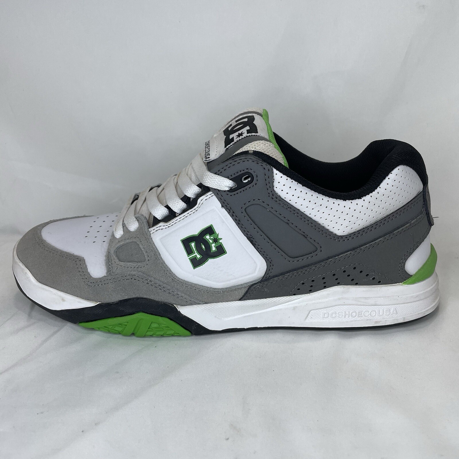 DC Shoes STAG 2 - Size 11 - Model Number Adys100223… - Gem