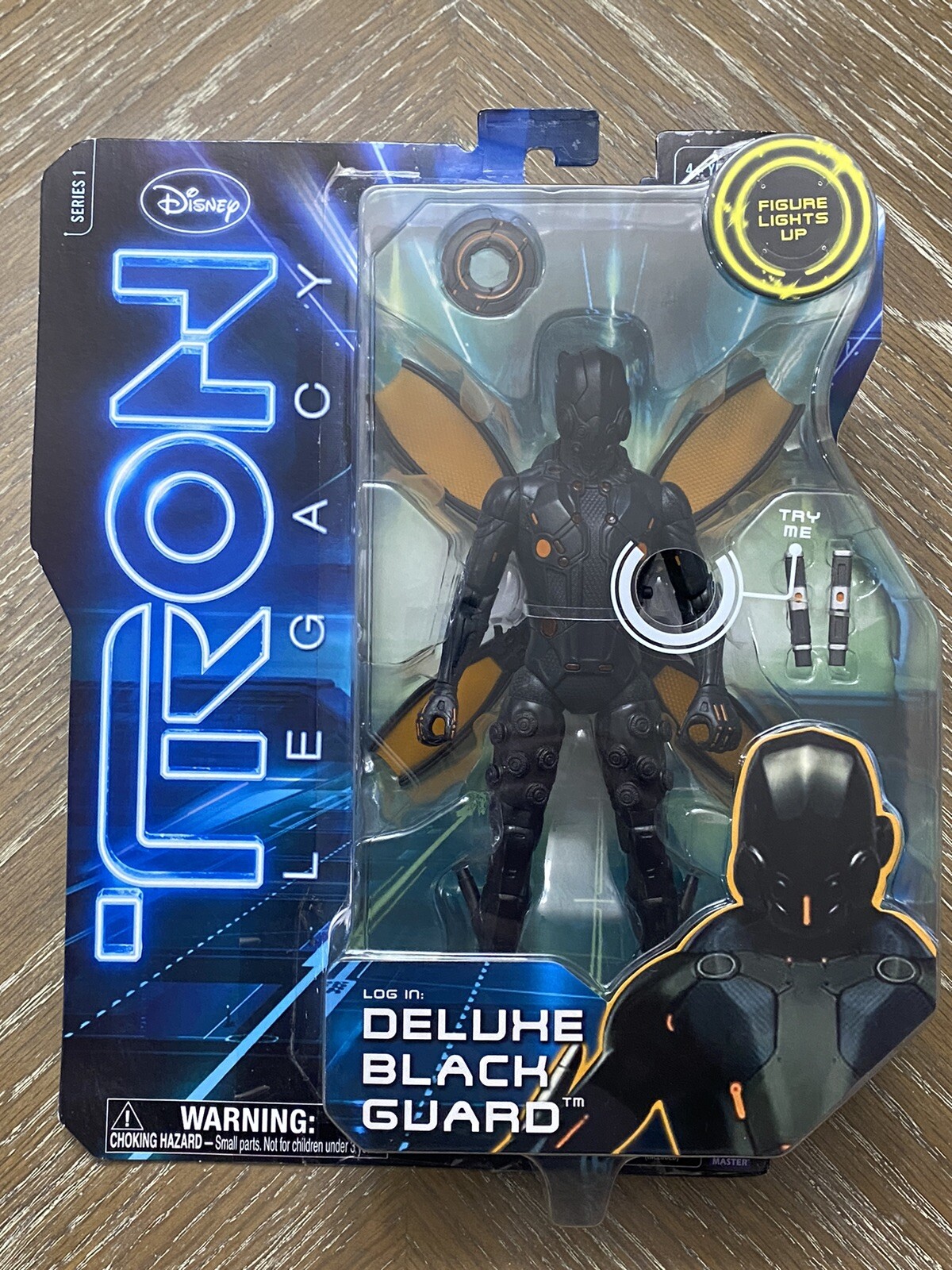 Disney Tron Legacy Action Figure Deluxe Black Guard Series 1 Spin ...
