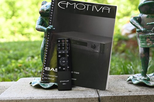 EMOTIVA BASX MC-700 7.1 CHANNEL PROCESSOR+SHIPP. BOX+REMOTE,OWNERS ...