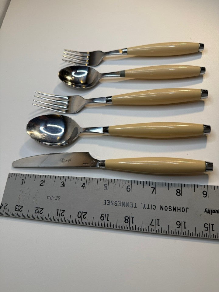 Fiesta Flatware 75th Anniversary Round Handle 5pc Set IVORY | eBay