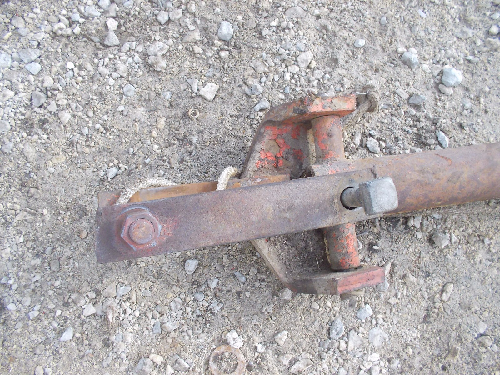 Case VAC tractor 3pt hitch right main eagle hitch bottom lift arm w ...