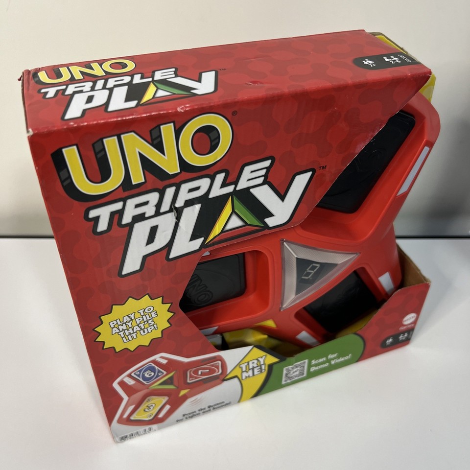 UNO Triple Play Card Game for Family Night Featuring 3 Discard Piles ...
