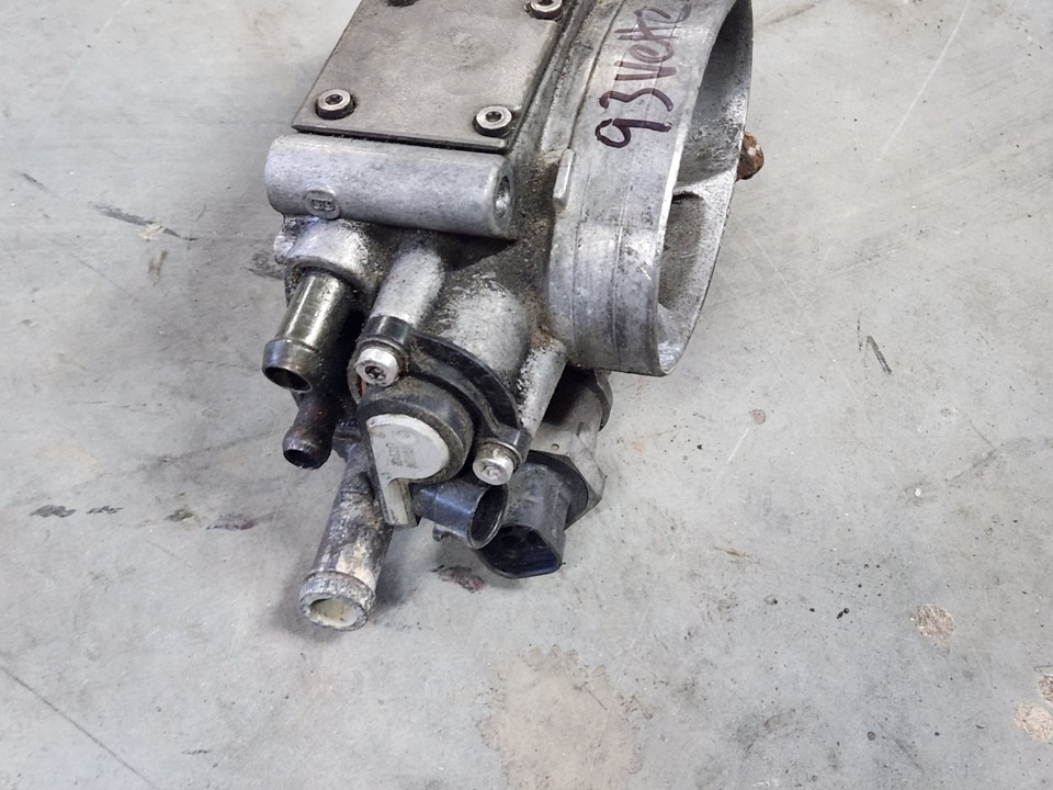 93 Corvette LT1 THROTTLE BODY 92 Camaro Trans Am C4 350 GM OEM 17101442 ...