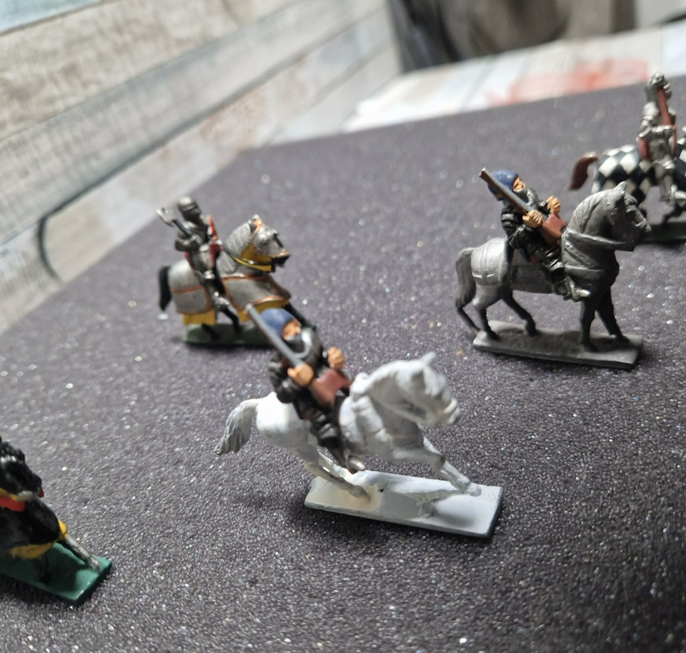 Metal 25 mm Lead Wargame Painted 15x Figures Medieval Army -KNIGHTS ...