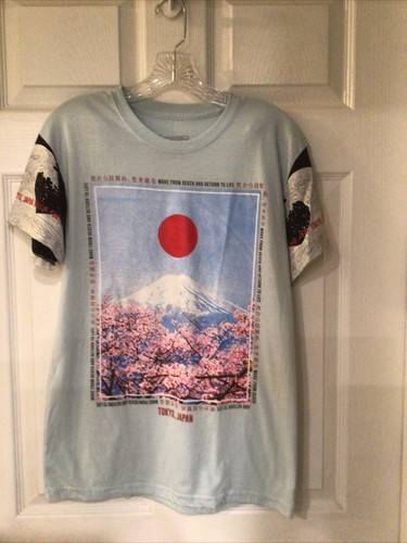 Boys Fresh Laundry Graphic T Shirt Size M | eBay