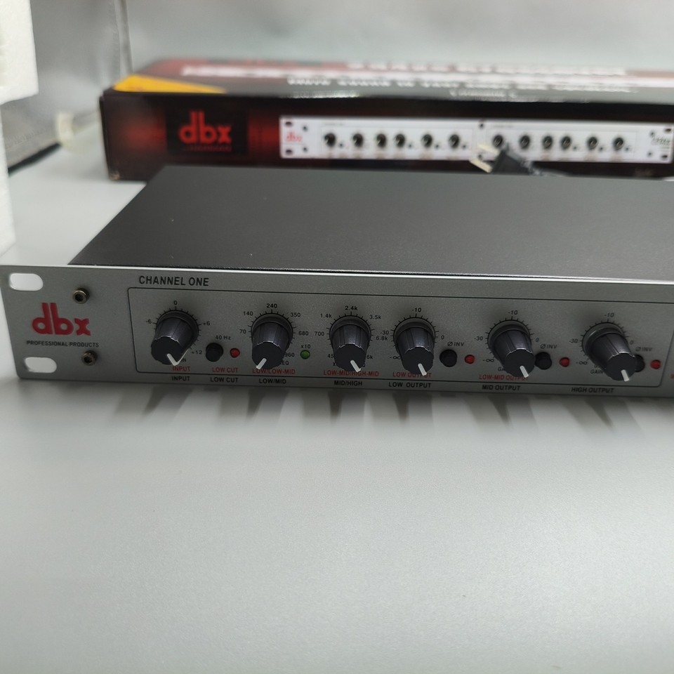 DBX 234xs 2-/3-Way Crossover Stereo Electronic 4-Way Crossover Mono ...