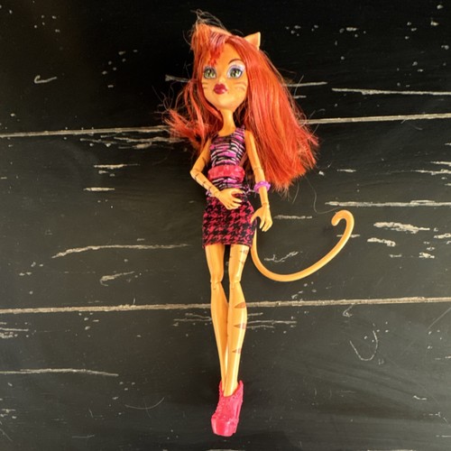 Monster High Toralei Stripe Fashion Doll Orange Hair Cat Ears Shoes | eBay