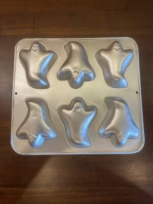 vintage 1991 wilton 6 Mini Ghost cake pan 12" X 13" Ghost Halloween ...