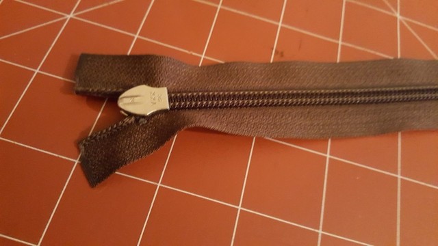 YKK Separating ZIPPER Reverse Coil #5 Moss Olive 16" for sale online | eBay