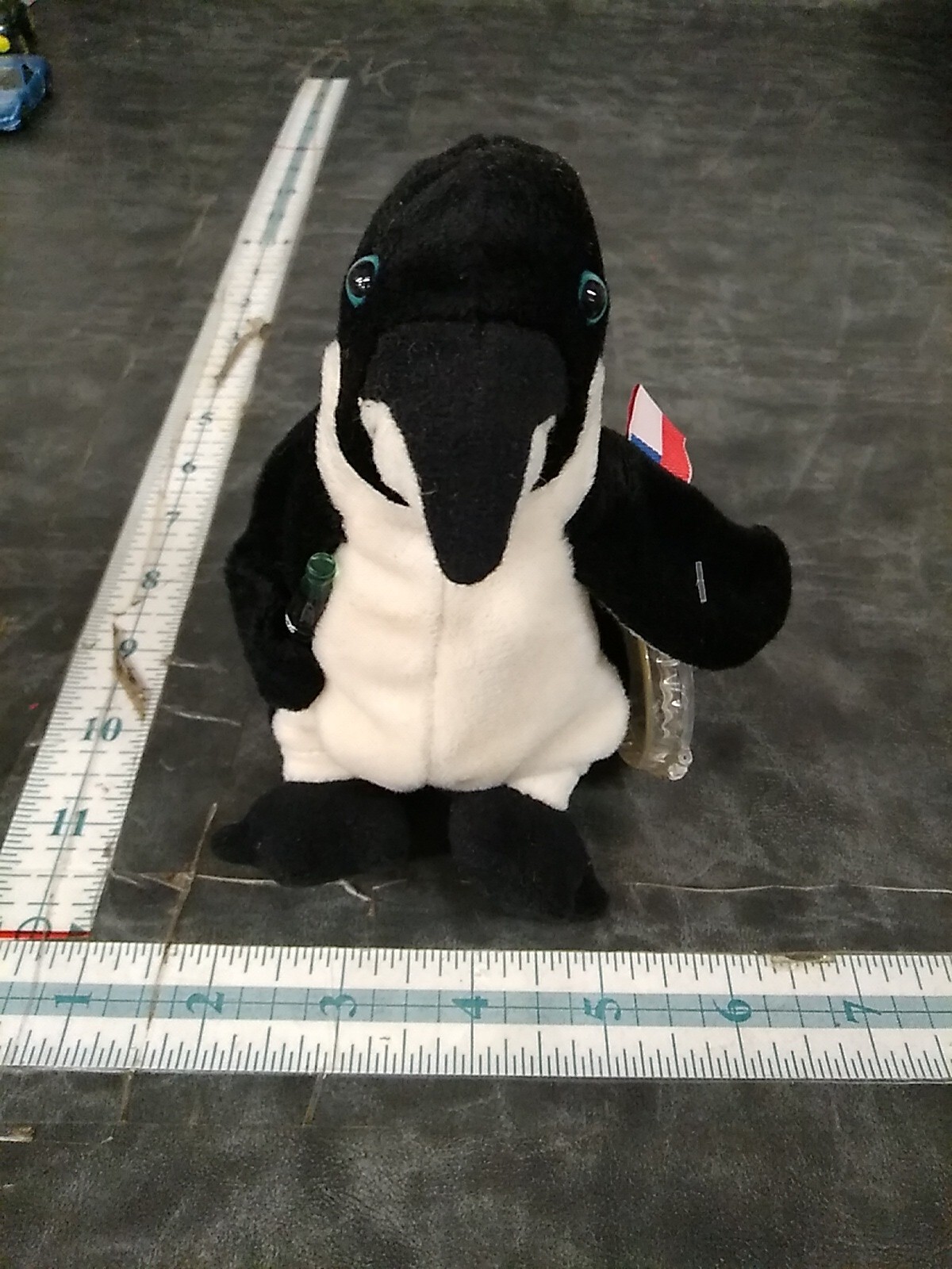 Coca-Cola 1999 Black Peng The Penguin Of Chile International Series NWT ...