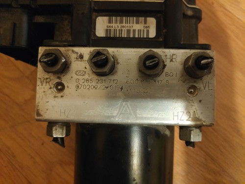 ABS pompe Volkswagen Polo Seat Ibiza Référence 6Q0614417S 6Q0907379AF ...