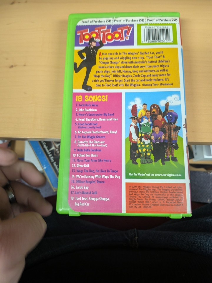 THE WIGGLES: TOOT TOOT VHS VIDEO MOVIE, ORIGINAL CAST, 18 SONGS, GREG ...