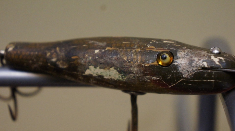 vintage fishing lure glass eyes c c b co garrett indiana | eBay