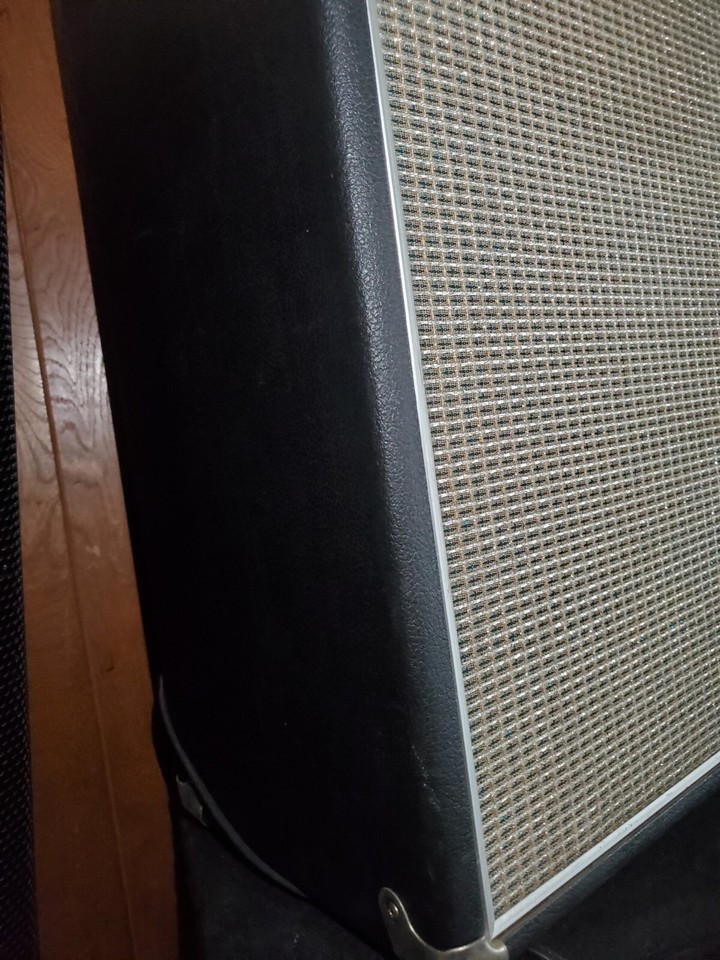 Leslie Leslie Model 60 Amplified Speaker and Satellite Speaker