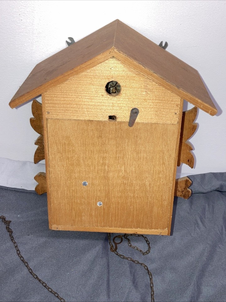 Vintage German Wooden Cuckoo Clock Deer/Stagg Topper Leaf Accents | eBay