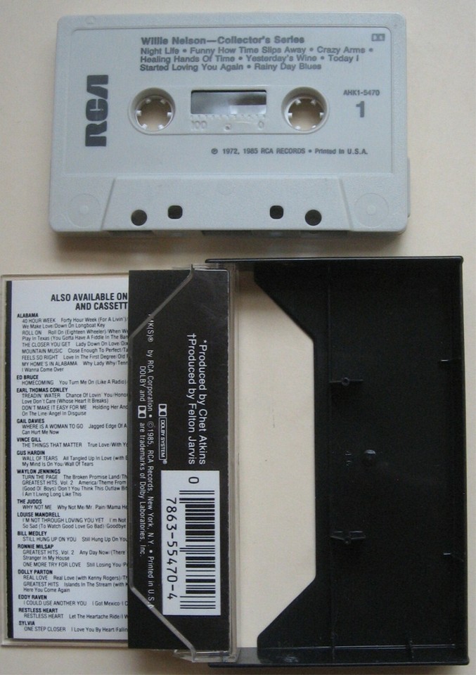 Cassette Lot Willie Nelson Cline Robbie Robertson Randy Travis KD Lang ...